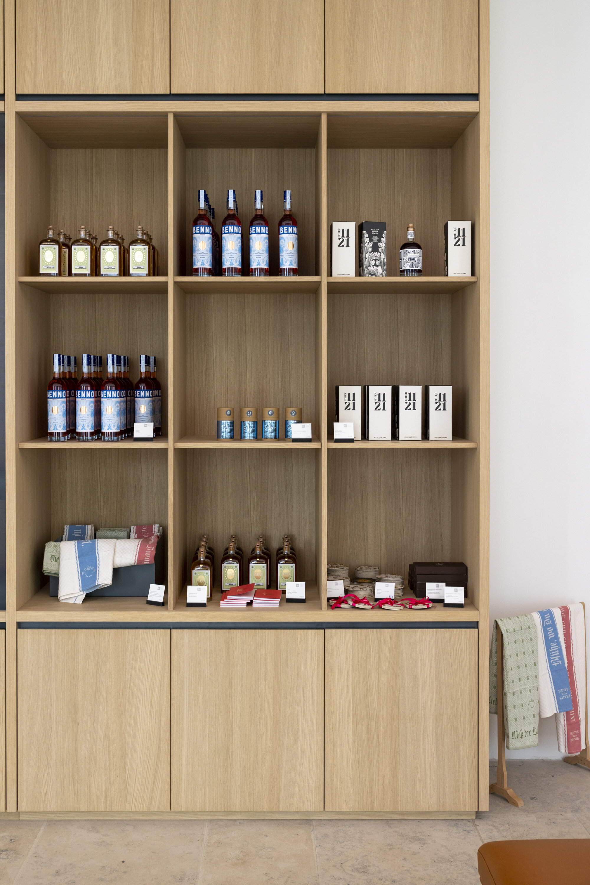 Shop | Dimu Freising